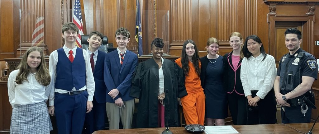 Epiphany » 7th Grade Mock Trial Champs!